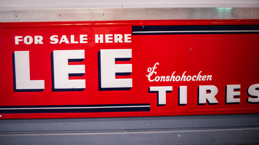 Lee Tires Single-Sided Tin Sign at The World’s Largest Road Art Auction 2023 as T248 - Mecum ...