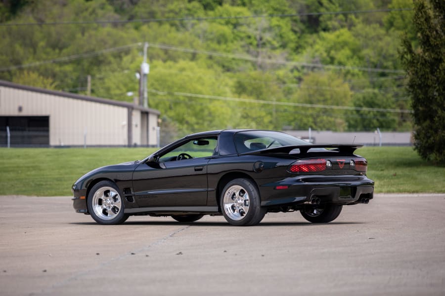 2000 Pontiac Trans Am WS6 at Indy 2023 as W119.1 - Mecum Auctions