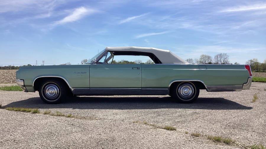 1963 Oldsmobile 98 Convertible at Indy 2023 as G224 - Mecum Auctions