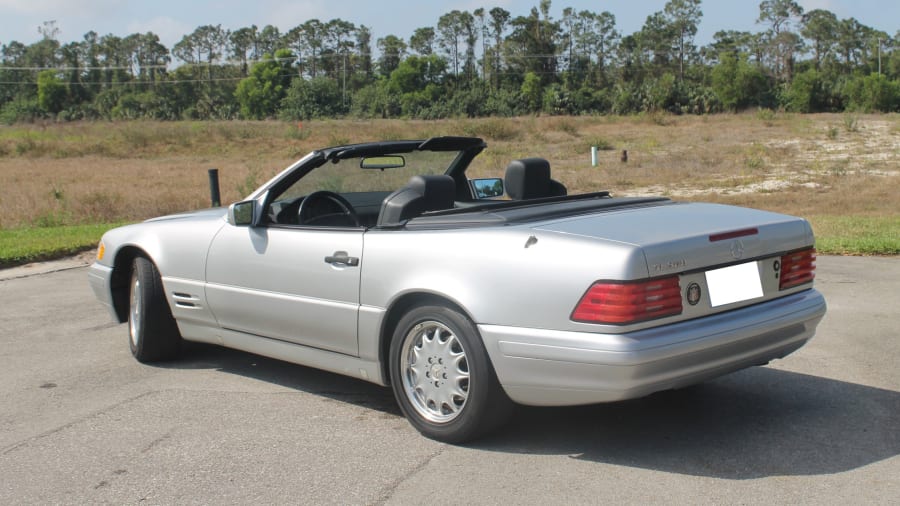 1997 Mercedes-Benz SL500 Convertible at Indy 2023 as J57 - Mecum Auctions