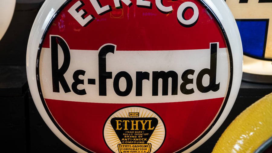 Re-formed El Reco Glass Globe at The World’s Largest Road Art Auction ...