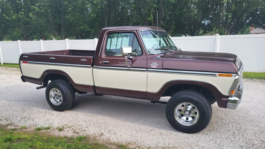 1978 Ford F150 Ranger Lariat Pickup at Tulsa 2023 as S33 - Mecum Auctions