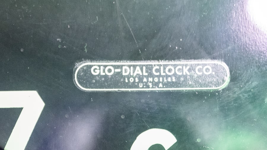 Felix Chevrolet Neon Glo-Dial Clock at The World’s Largest Road Art ...