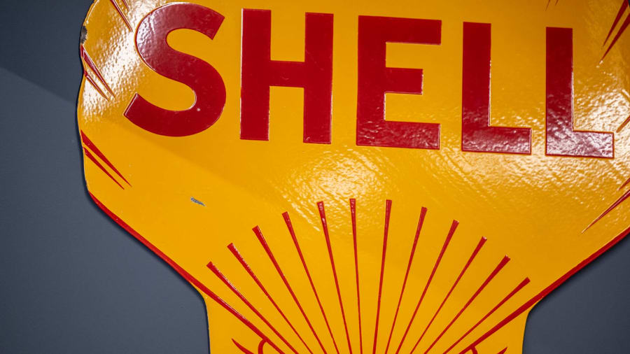 1930s Shell Double-Sided Porcelain Sign at The World’s Largest Road Art ...