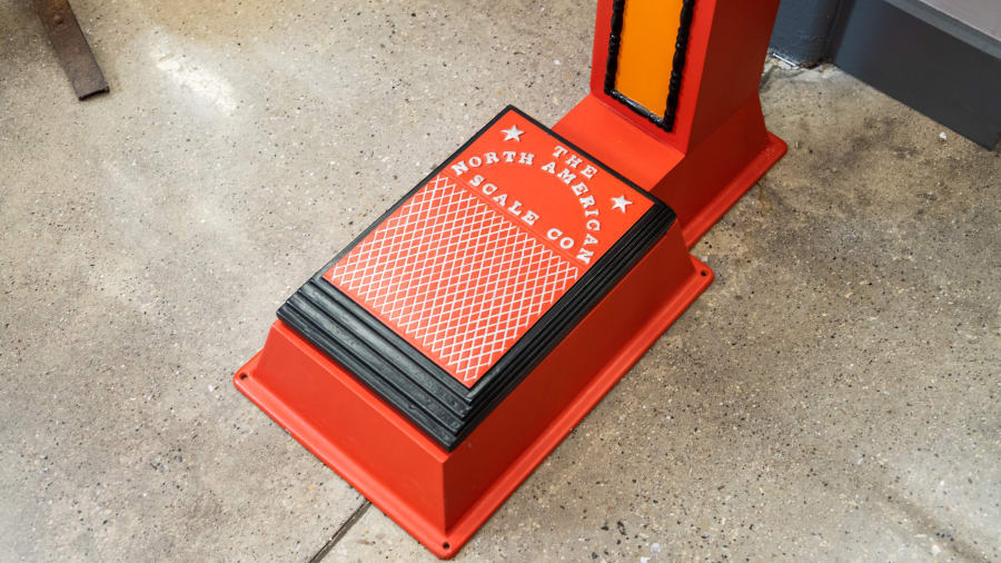 1920s-1930s Penny Sidewalk Scale at The World’s Largest Road Art ...