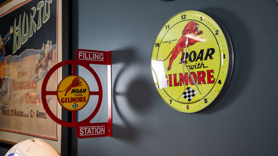 Gilmore Flange & Clock at The World’s Largest Road Art Auction 2023 as ...