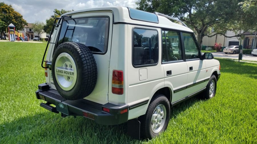 1996 Land Rover Discovery at Kissimmee Summer Special 2023 as U99 ...
