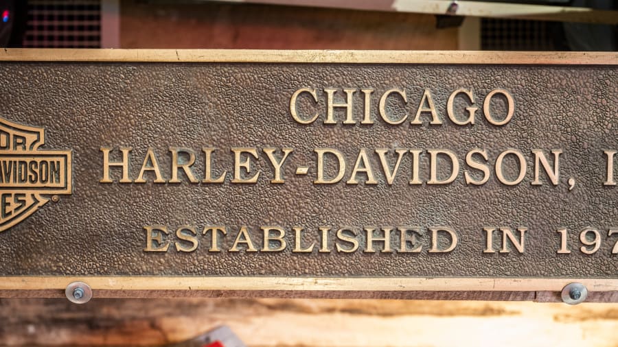 1978 Harley-Davidson Building Placard at The World’s Largest Road Art ...