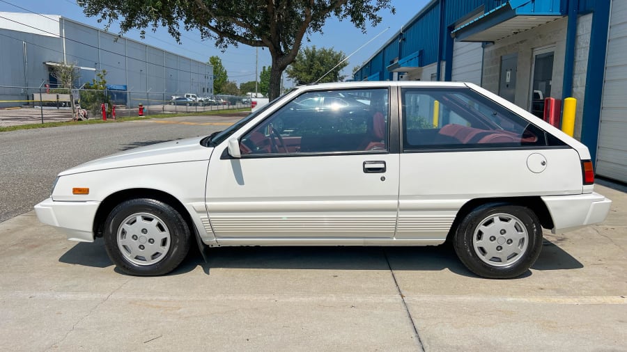 1988 Dodge Colt DL at Kissimmee Summer Special 2023 as T34 - Mecum Auctions