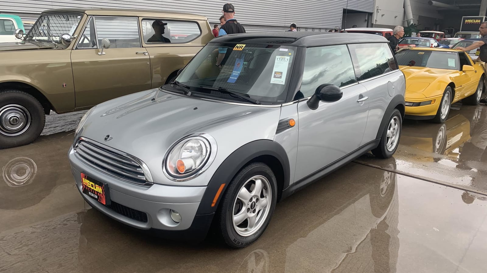 2009 Mini Clubman at Glendale 2020 as T125.1 - Mecum Auctions