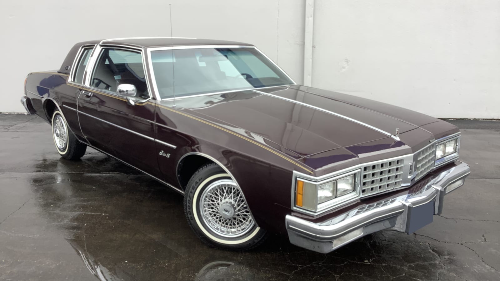 1985 Oldsmobile Delta 88 Royale Brougham Coupe at Chicago 2022 as T169 ...
