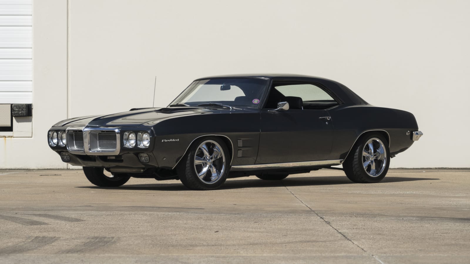 1969 Pontiac Firebird Resto Mod at Dallas 2016 as F111 - Mecum Auctions