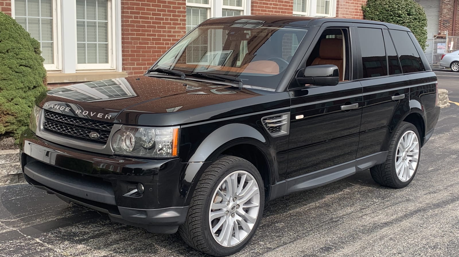 2010 Land Rover Range Rover Sport at Dallas 2020 as F31 - Mecum Auctions