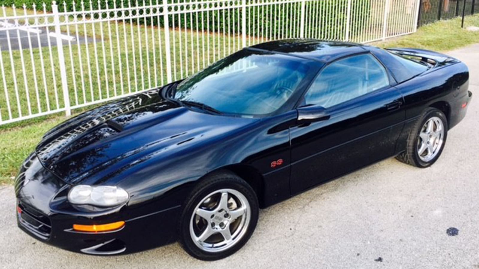 2000 Chevrolet Camaro SS Z28 at Kissimmee 2017 as J93.1 - Mecum Auctions