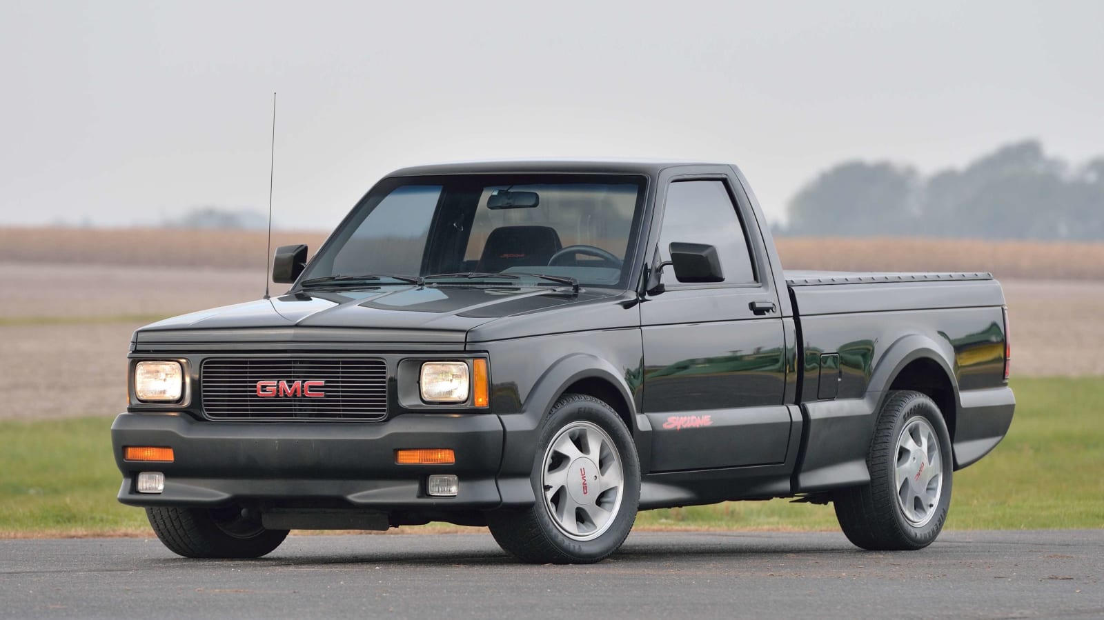 1991 GMC Syclone at Kissimmee 2019 as S45.1 - Mecum Auctions