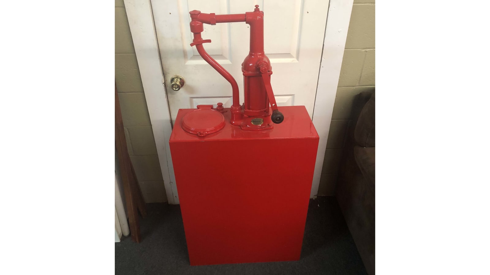 Bennett Oil Lubester 32x23x10 at Kissimmee Road Art 2019 as B37 - Mecum ...