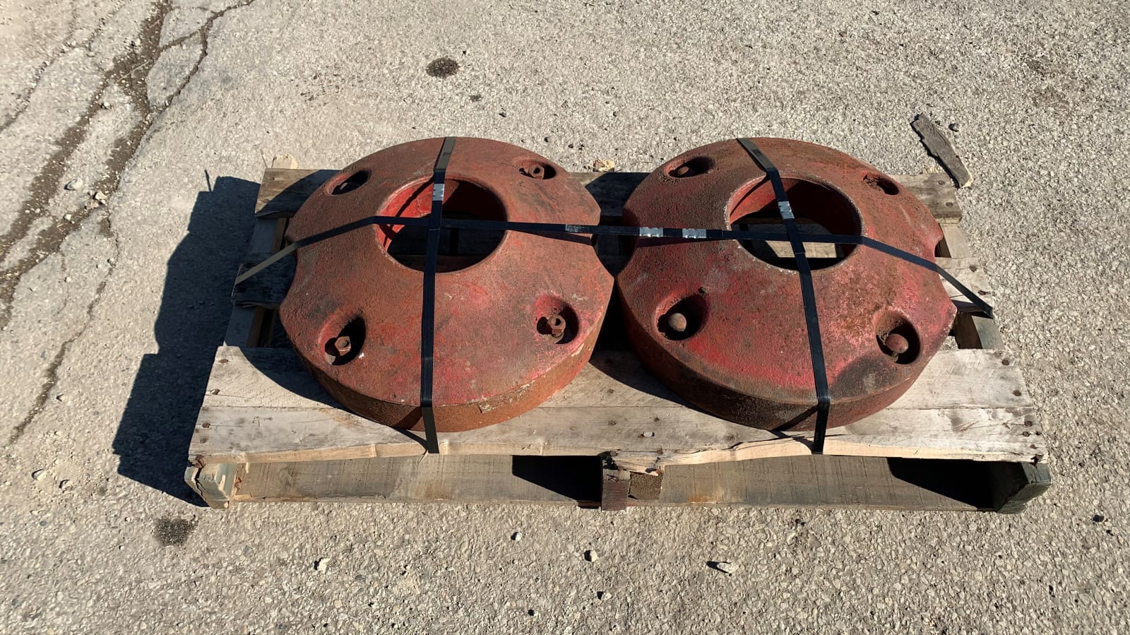 International Cub Wheel Weights at Davenport 2020 as H316 - Mecum Auctions