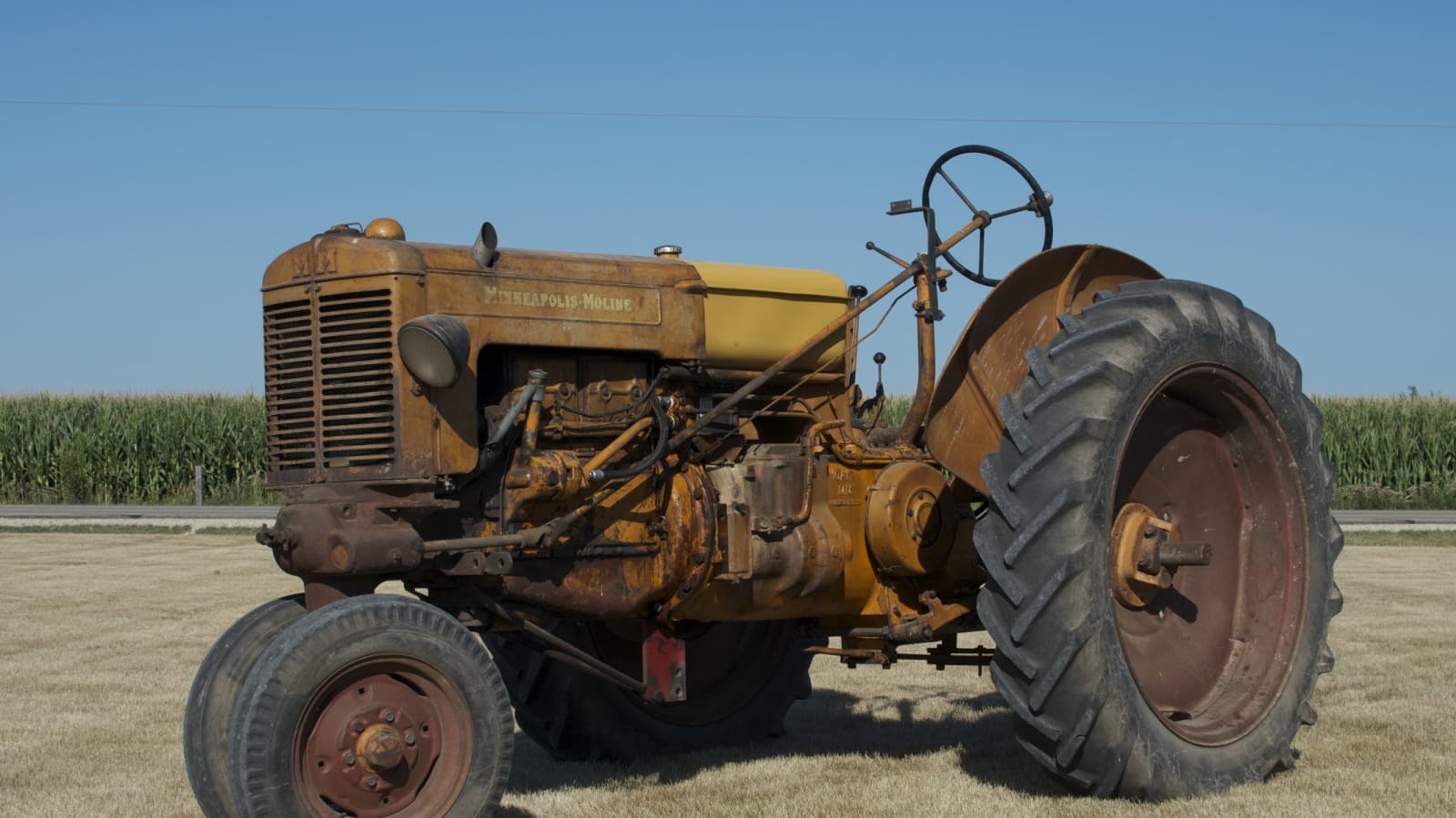 Minneapolis Moline Z at Gone Farmin' Fall 2012 as S11 - Mecum Auctions