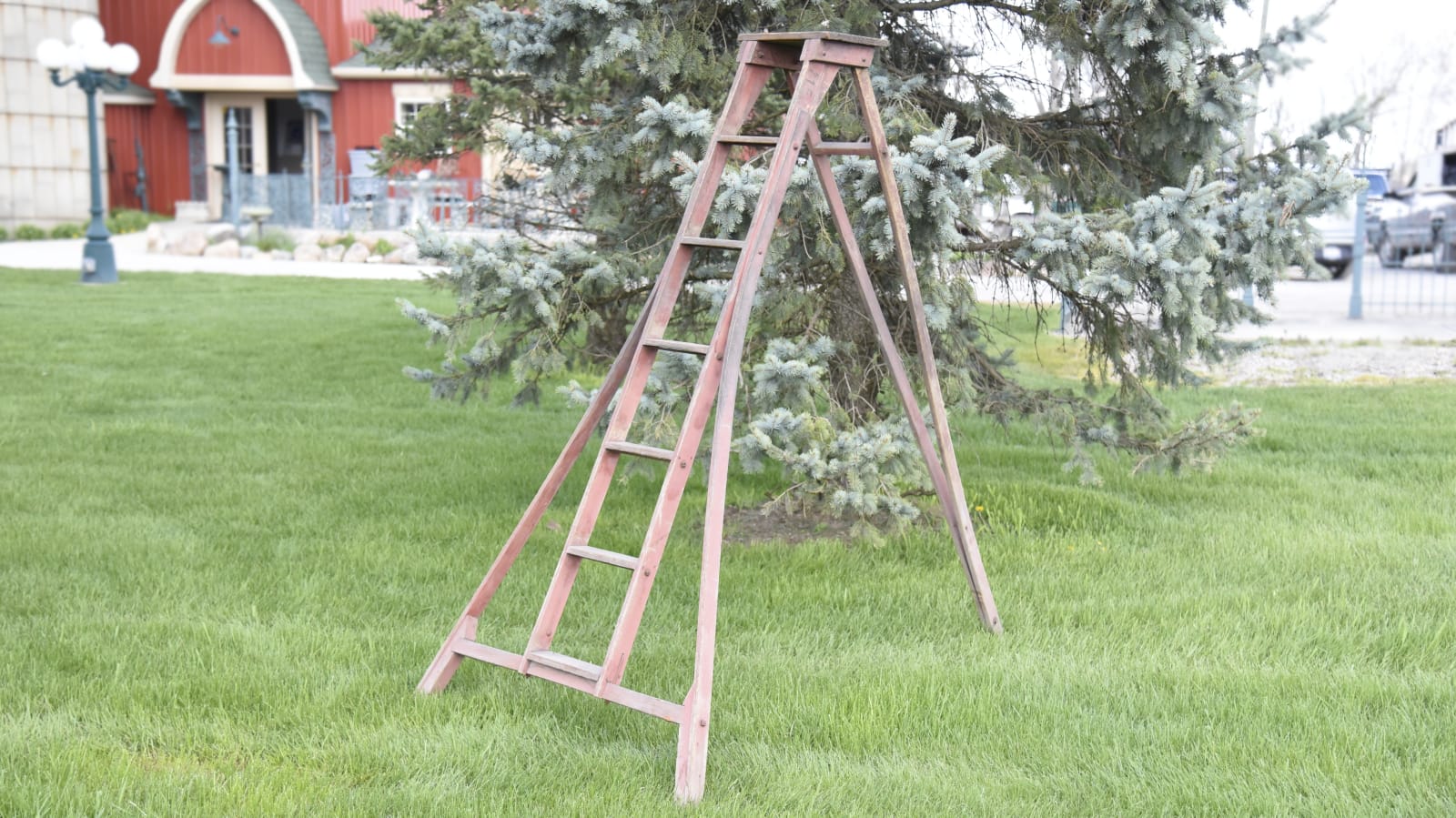 Apple Ladder at Charles Schneider Collection 2016 as M116 - Mecum Auctions