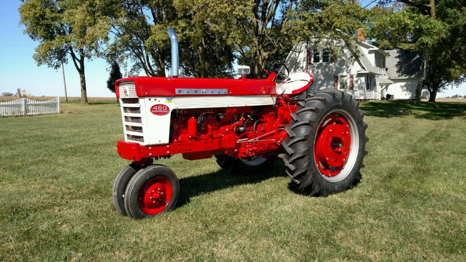 1958 Farmall 460 at Davenport 2016 as S61 - Mecum Auctions