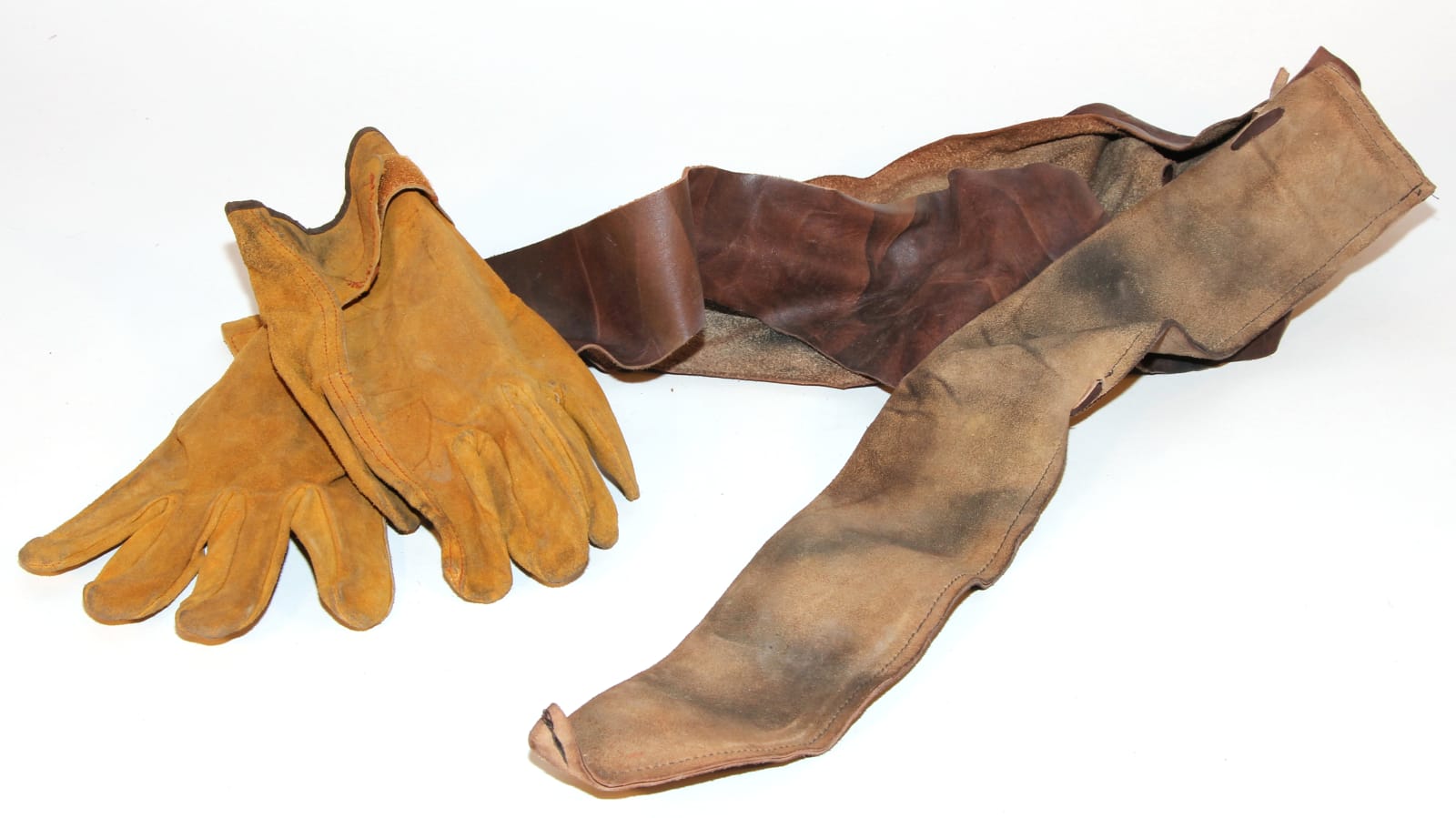 Bill Catching Lot at Santa Monica 2013 as J143 - Mecum Auctions