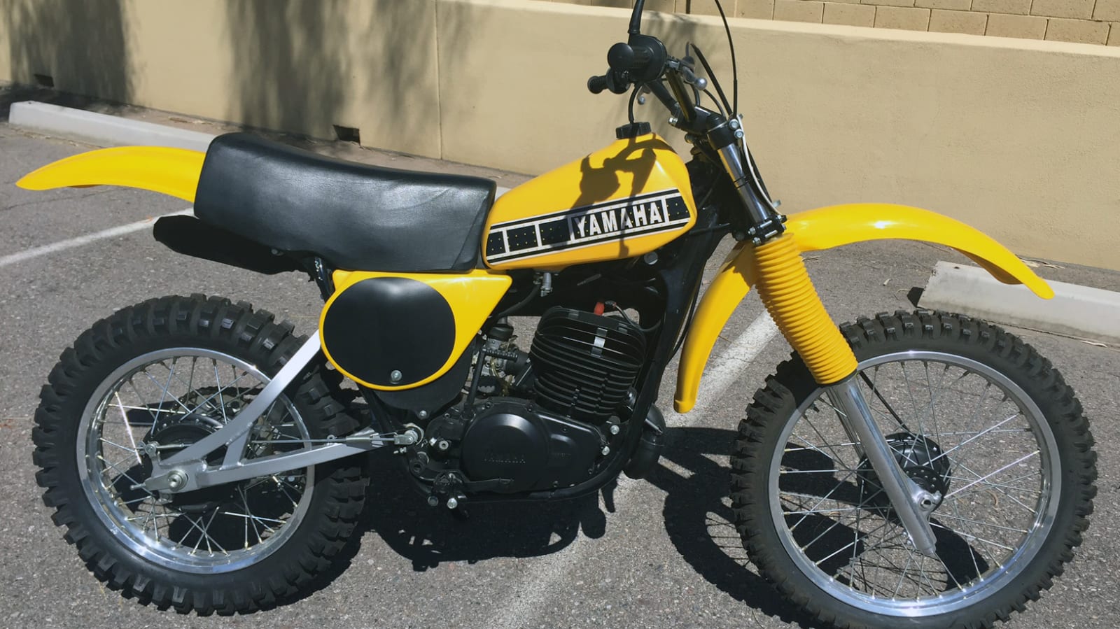 1978 Yamaha YZ400 at Las Vegas Motorcycles 2016 as S37 - Mecum Auctions