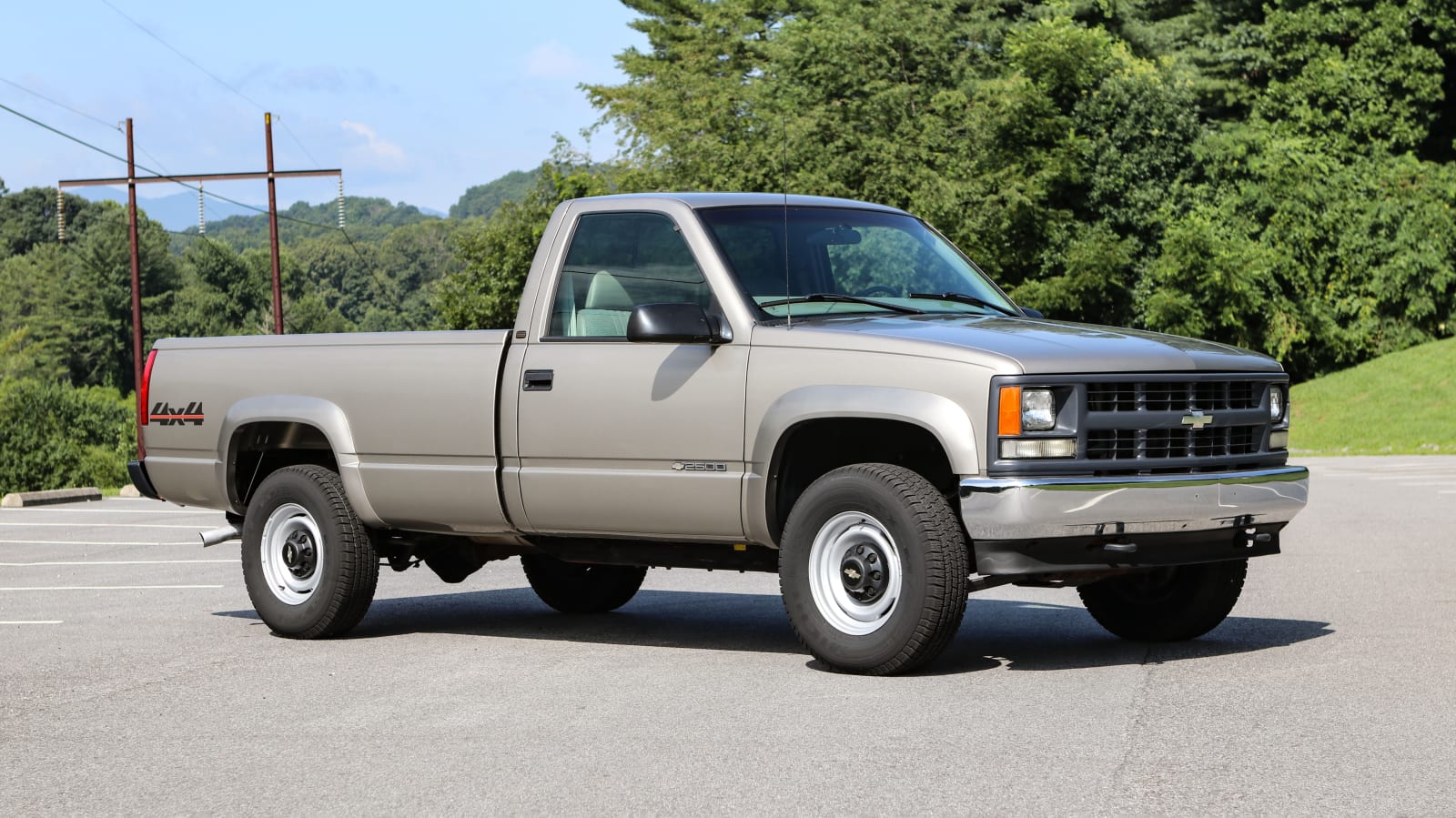 1998 Chevrolet Silverado 2500 Pickup at Harrisburg 2022 as T90.1 ...