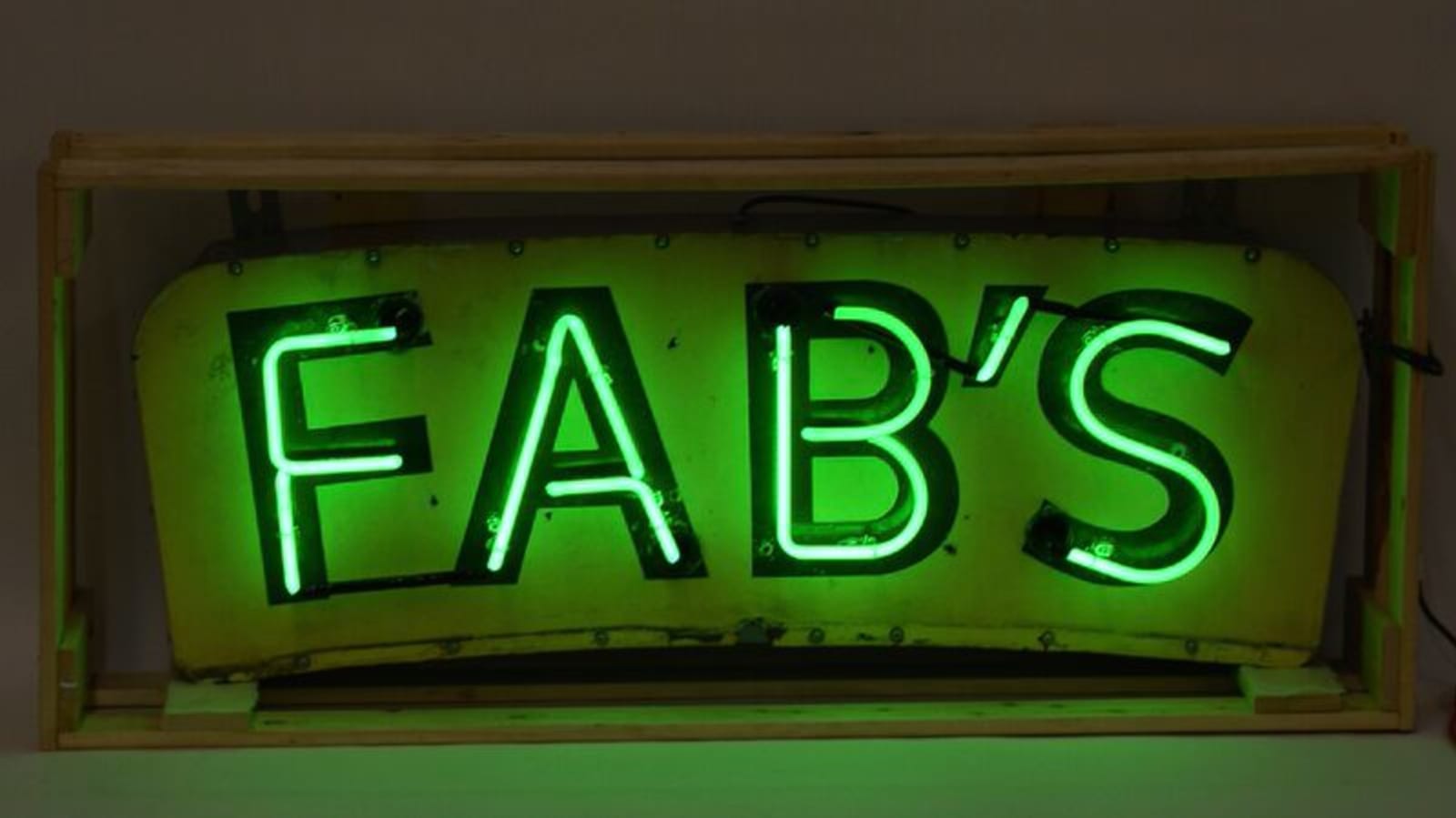 Fabs Neon Sign SSPN 50x15x9 at The Road Art Auction 2015 as U269 ...