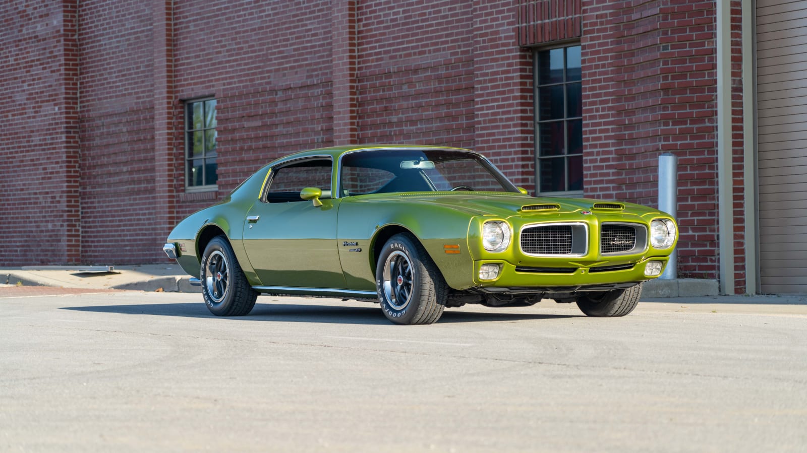 1970 Pontiac Firebird Formula 400 at Indy 2023 as F122 - Mecum Auctions