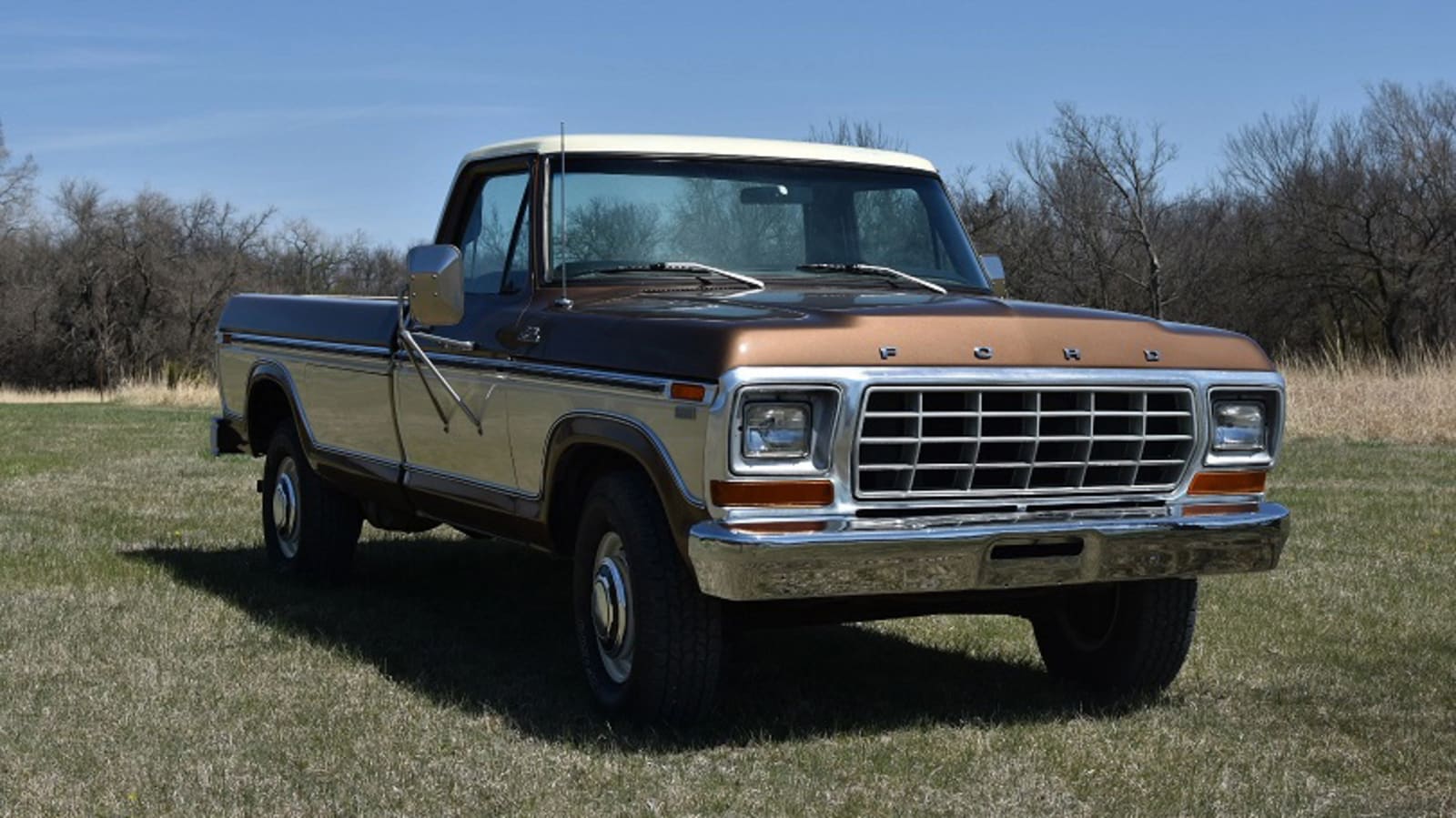 1979 Ford F350 Camper Special Pickup at Tulsa 2023 as F273 - Mecum Auctions