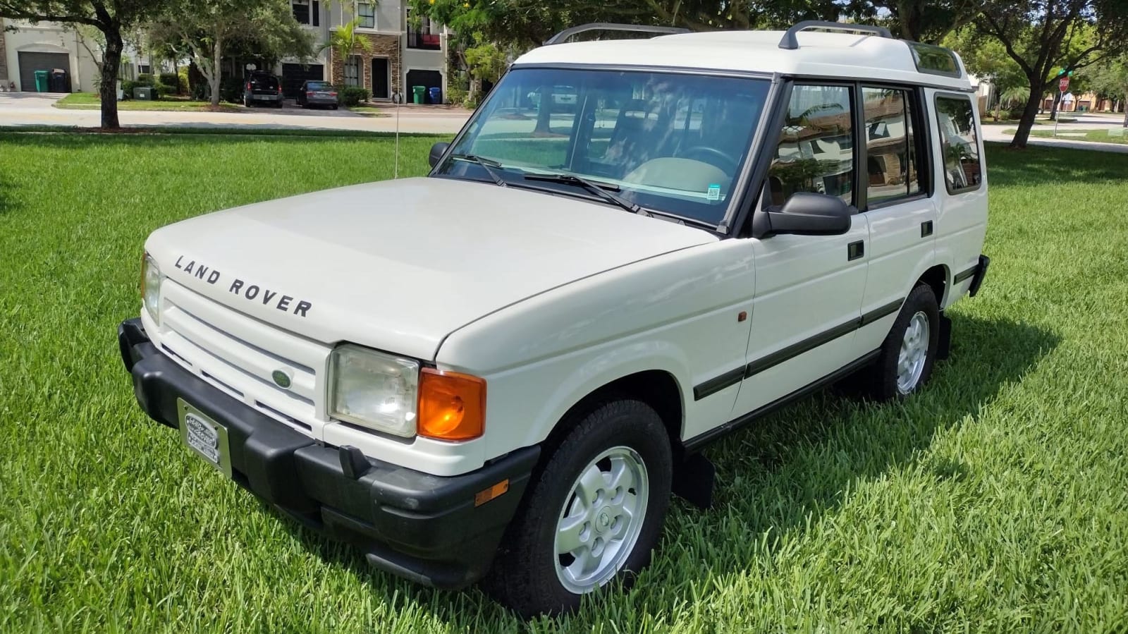 1996 Land Rover Discovery at Kissimmee Summer Special 2023 as U99 ...