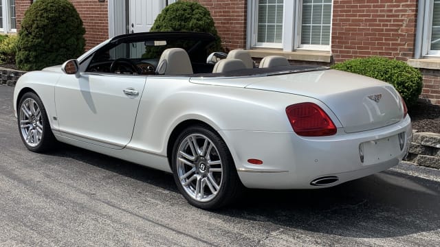 2010 Bentley Continental GTC at Dallas 2020 as F11 - Mecum Auctions