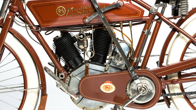 1915 Reading Standard V-Twin at EJ Cole Collection 2015 as S131 - Mecum ...