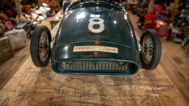Pines Lotus Powered by Ford Pedal Car at Elmer's Auto & Toy Museum ...