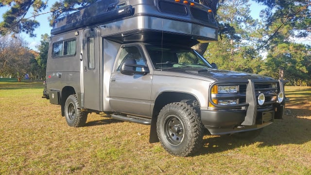 1995 Chevrolet Tiger CX Camper at Kissimmee 2020 as K292 - Mecum Auctions