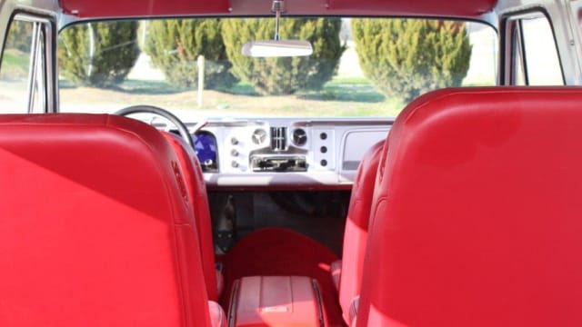1965 Chevrolet Suburban Resto Mod at Kissimmee 2021 as G149 - Mecum ...