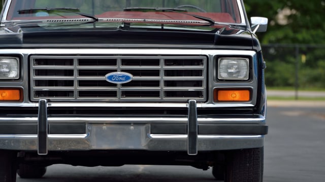 1985 Ford F150 XLT Explorer Pickup at Kissimmee 2022 as T182 - Mecum ...