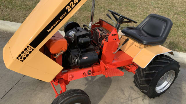 Case 224 at Gone Farmin' Spring Classic 2022 as F110 - Mecum Auctions