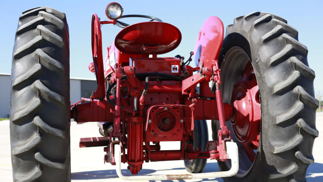 1958 Farmall 350 Hi-Utility at Gone Farmin' Fall Premier 2021 as S84 ...