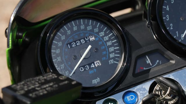 2002 Kawasaki ZR1200 A at Houston 2019 as T209 - Mecum Auctions