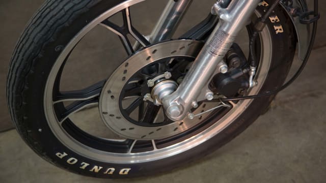 1982 Suzuki GS650L at Las Vegas Motorcycles 2018 as W213 - Mecum Auctions