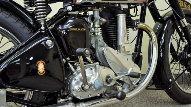 1947 BSA B33 at Las Vegas Motorcycles 2019 as W106 - Mecum Auctions