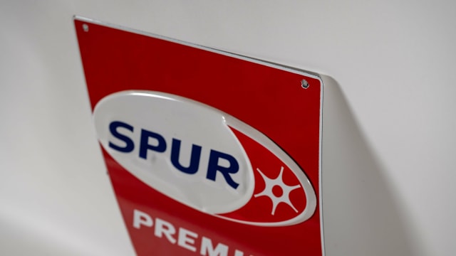 Spur Premium Single-Sided Embossed Porcelain Sign at Harrisburg 2022 as ...