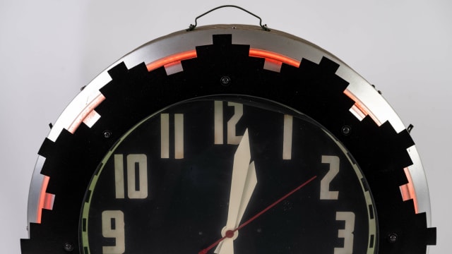 Aztec Neon Clock at Indy Road Art 2022 as B57 - Mecum Auctions