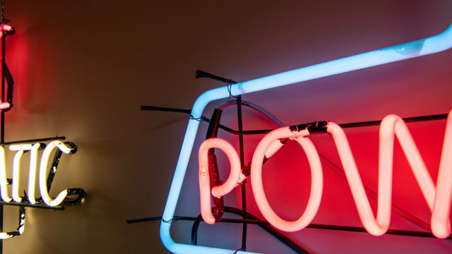 Chevrolet Powerglide Window Neon Sign at Indy Road Art 2022 as B126 ...