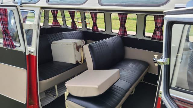 1974 Volkswagen Type II Samba Bus at Tulsa 2021 as S142 - Mecum Auctions