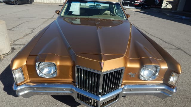 1971 Pontiac Grand Prix SJ at Tulsa 2022 as T144 - Mecum Auctions