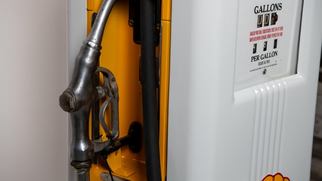 Shell Gas Pump at Dallas 2023 as Z255 - Mecum Auctions