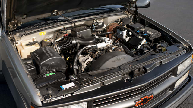 1998 Chevrolet Tahoe at Dallas 2023 as W68 - Mecum Auctions