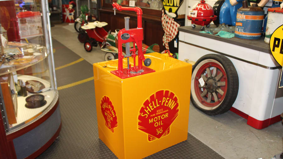 1940's Shell Penn Oil Square Lubester 28x52x20 at Anaheim 2016 as K39 ...